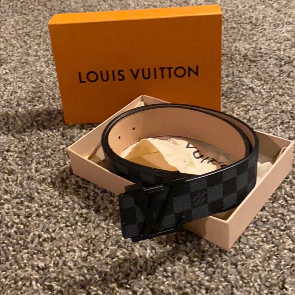 Men’s Lv Checkered Belt With Lv Symbol - Gem